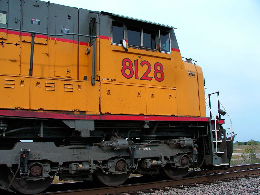 UP 8128
